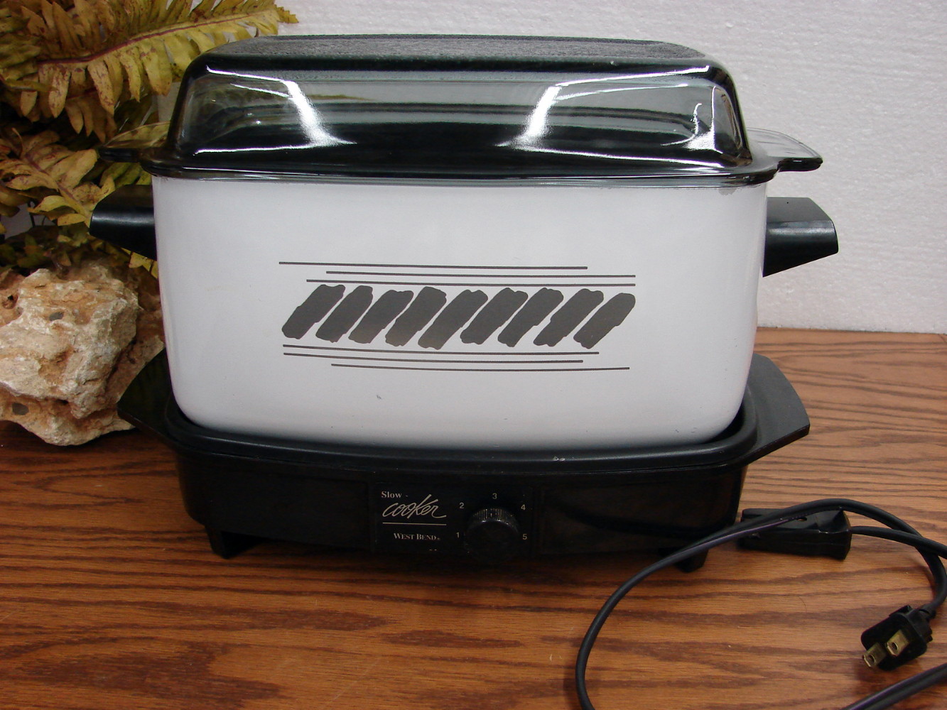 Vintage West Bend Slow Cooker Bean Pot Crockpot MCM Small Appliance ...