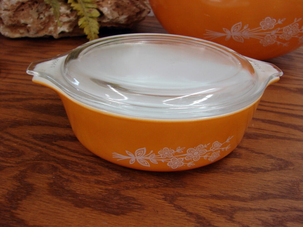 Pyrex - Page 3 of 4 - Moose-R-Us.Com Antiques Collectibles Log Cabin Decor