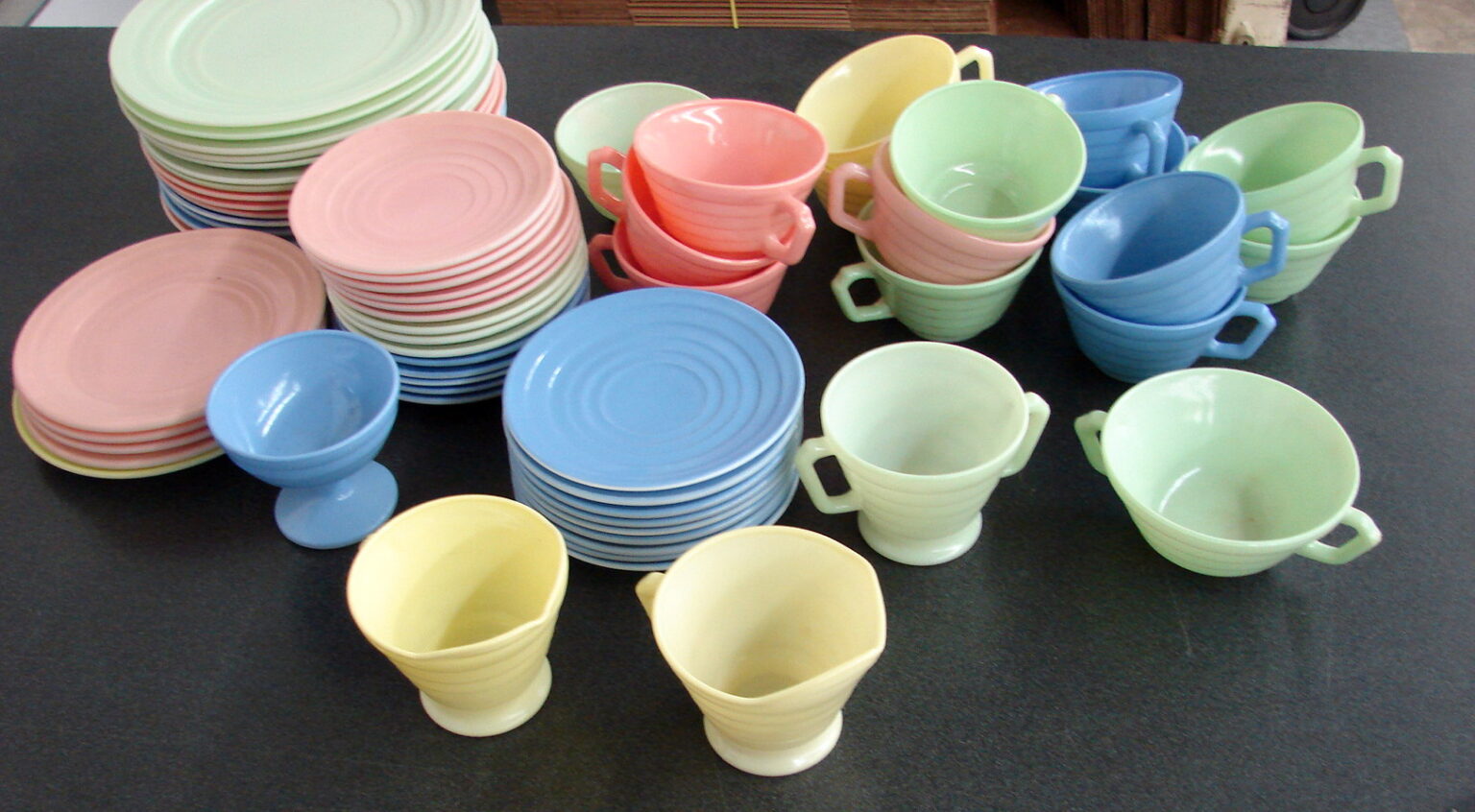 Vintage Hazel Atlas Moderntone 1940’s Depression Glass Dinnerware ...