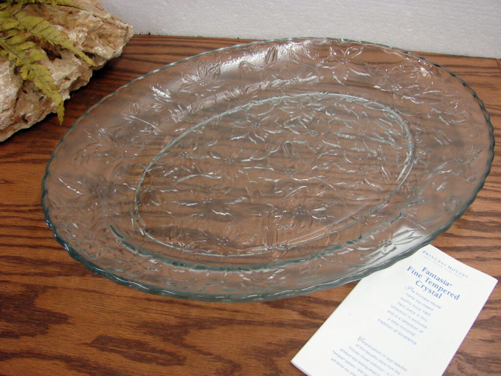 Brand New in Box Retired Princess House Fantasia Raised Relief Crystal ...