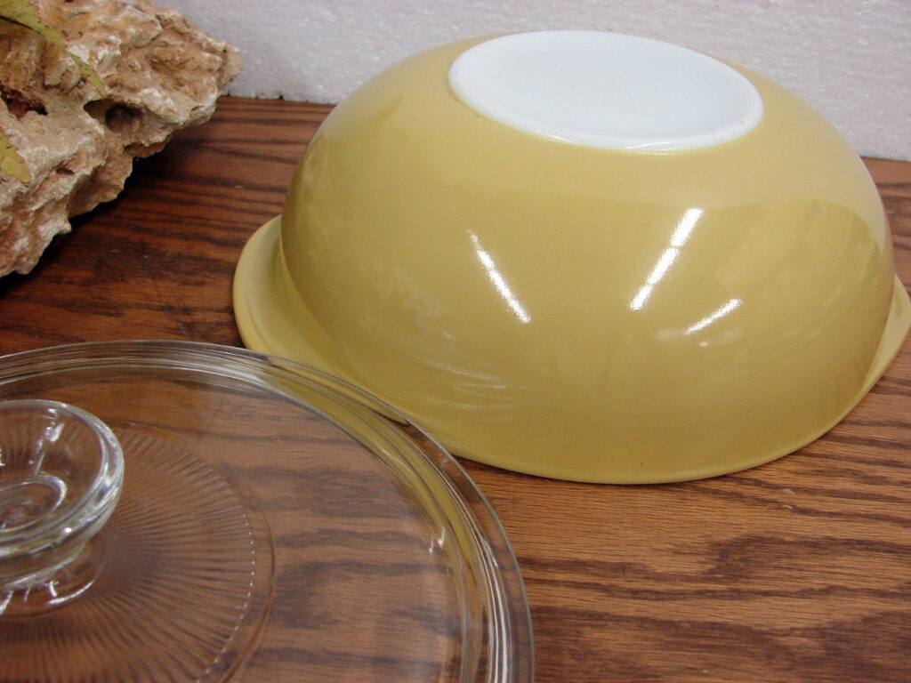 Vintage PYREX #024 Pineapple Yellow 2 Qt Round Baking Dish w/ Lid ...