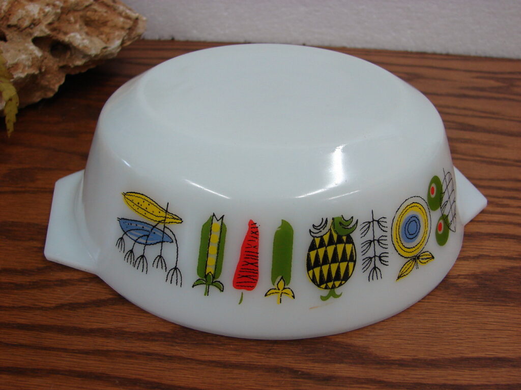 Vintage PYREX Harvest Vegetable Made in England Casserole #509 - Moose ...