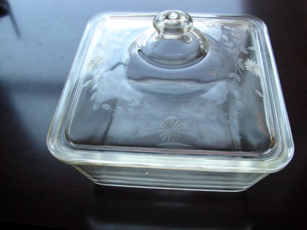 Antique 1920's PYREX Square Etched Lid Casserole $ Logo - Moose-R-Us ...